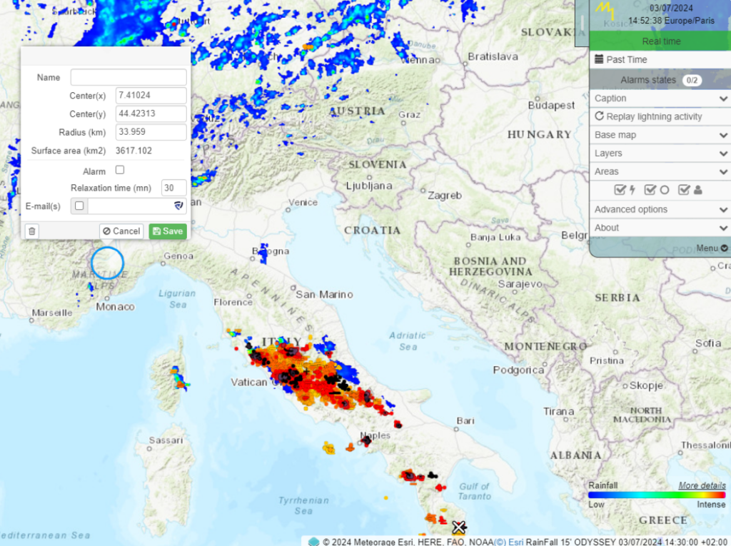Monitor thunderstorms and lightning live with a comprehensive tool